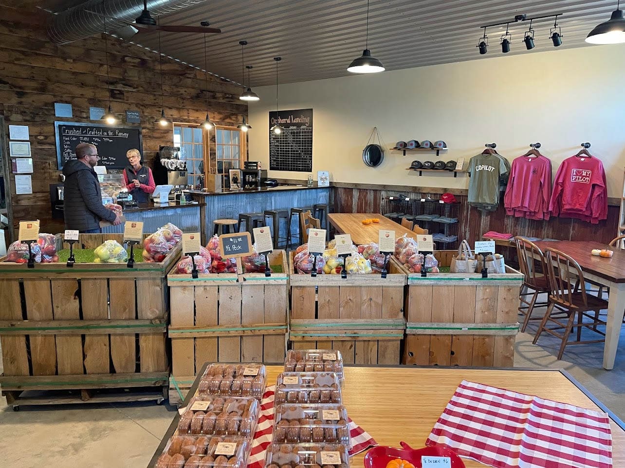 Fall Harvest Activities Around Galena, IL - Hawk Valley Retreat and ...